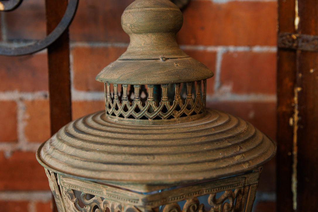 Contemporary Italian Porch Lantern Lights – French & Sons