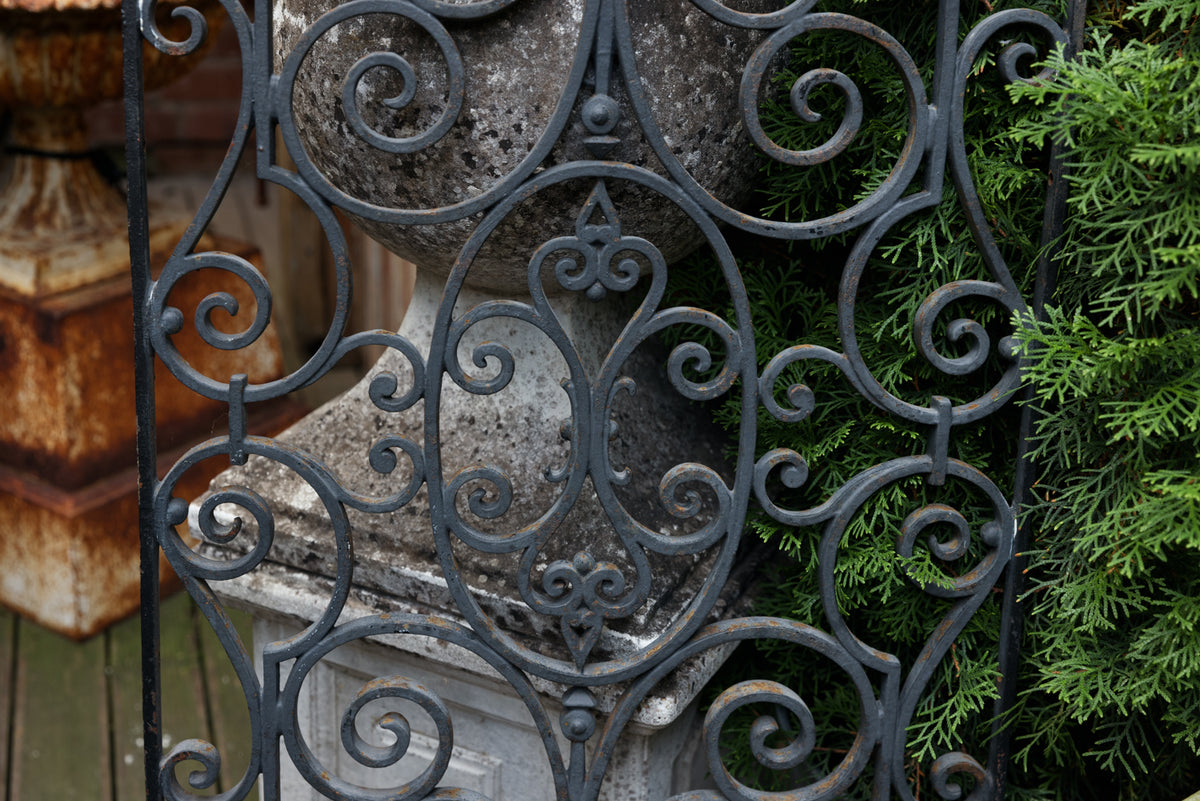 Vintage French Cast Iron Grill ~ Black Patina No 1 – French & Sons